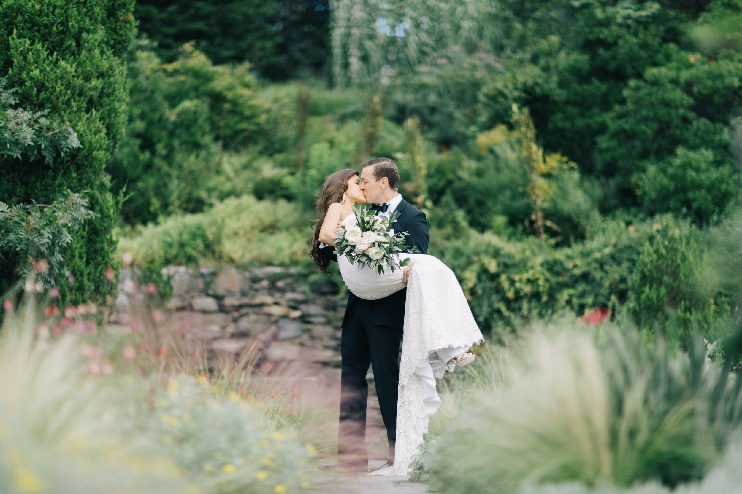 Wave Hill Wedding - Wedding Spotlight: Jackie & Bill
